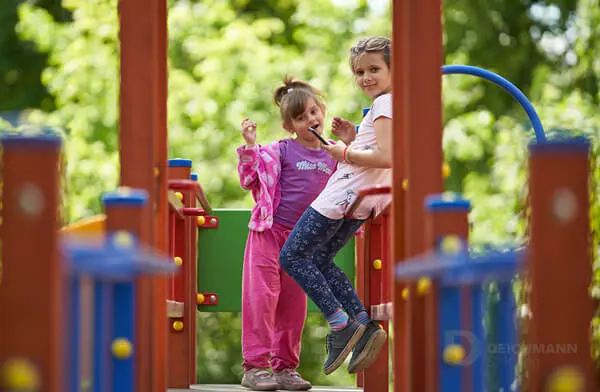 Home - Deichmann foundation